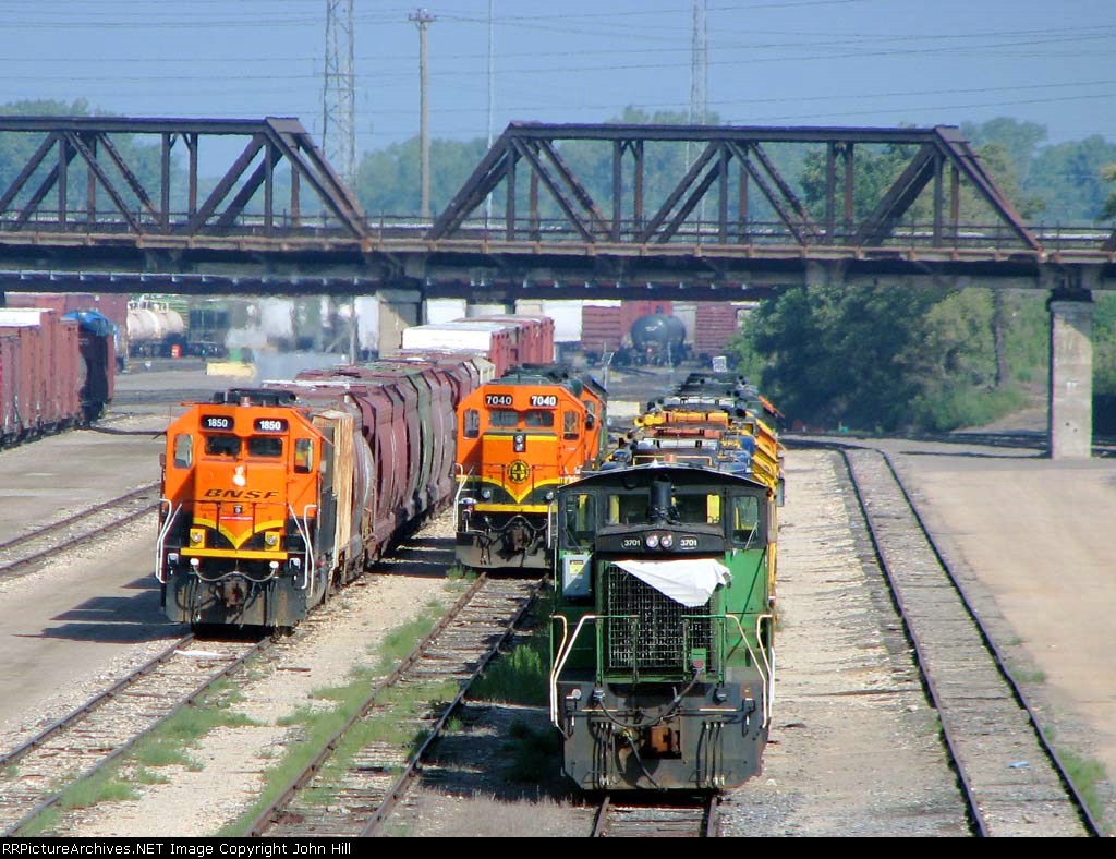 100823062 Current Deadline At BNSF Northtown "T" Yard